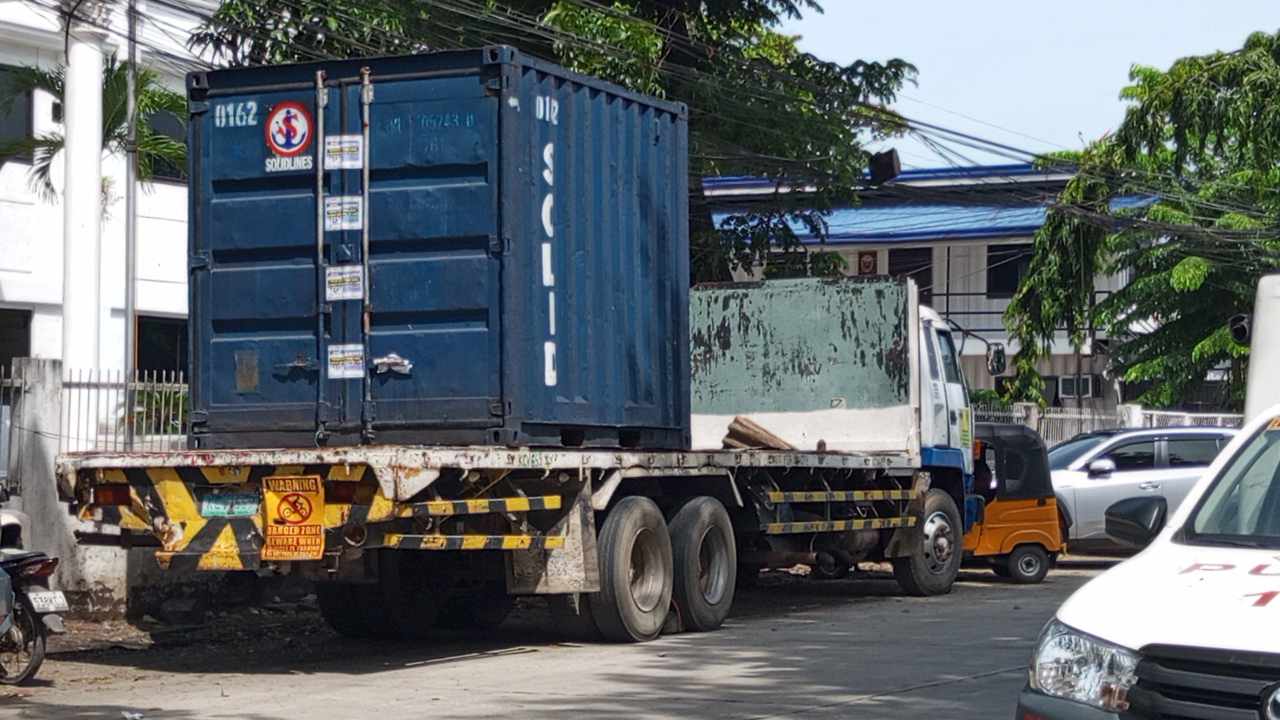 ₱2.5 Million Worth of Smuggled Cigarettes Seized in Barangay Puntod ...