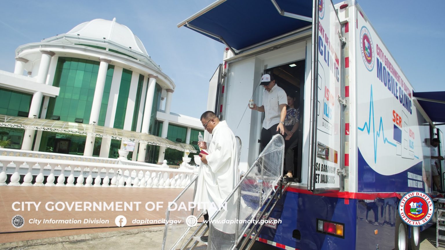 City of Dapitan Inaugurates New Mobile Clinic and Sea Ambulance with ...