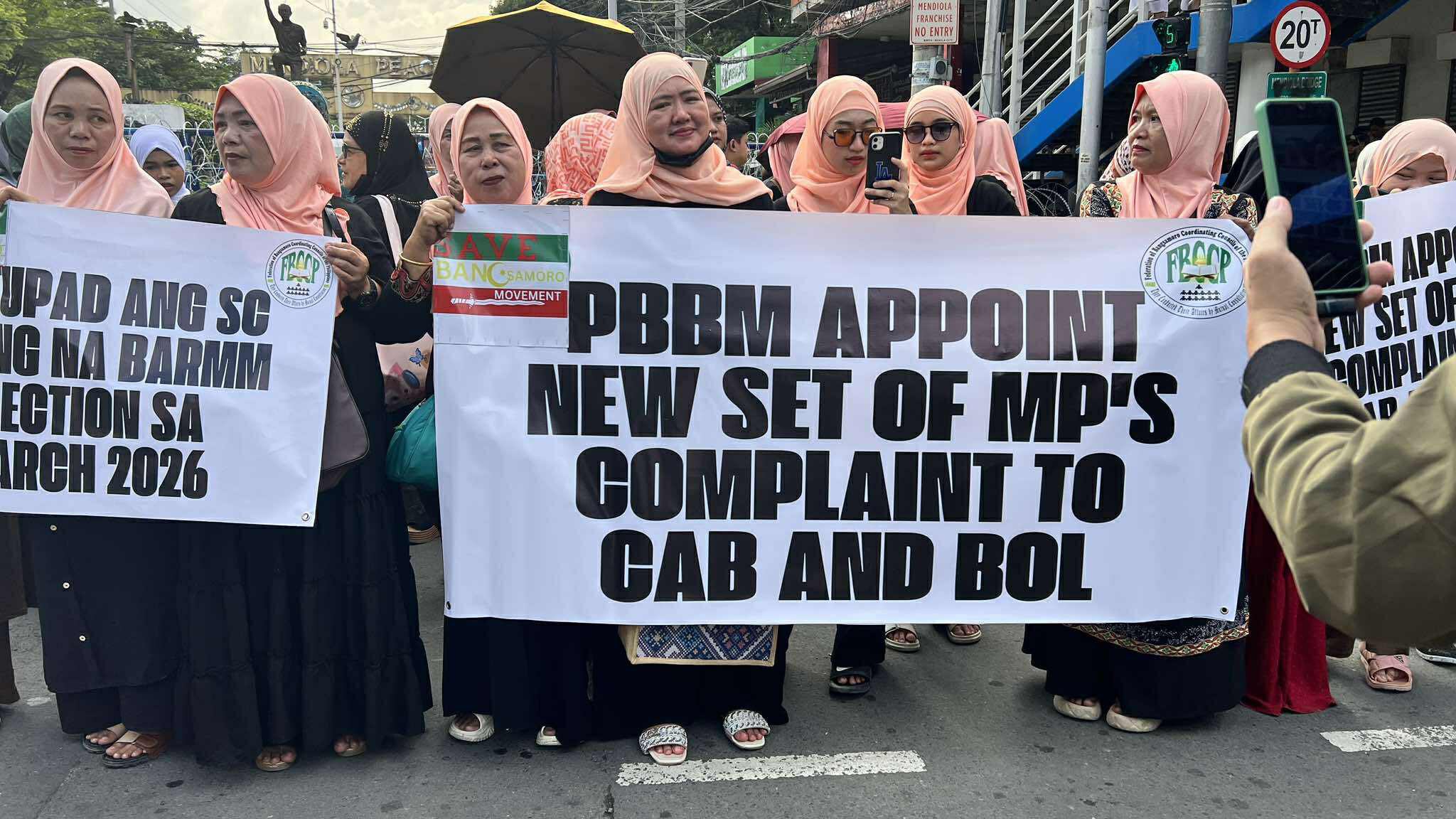 Save Bangsamoro Movement Holds Peace Rally in Mendiola, Urges Marcos to ...
