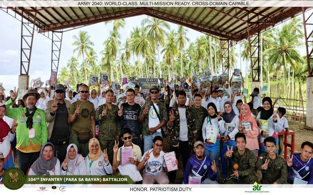 Soldiers Bring Books, Meals, and Hope to MNLF Communities in Lugus ...