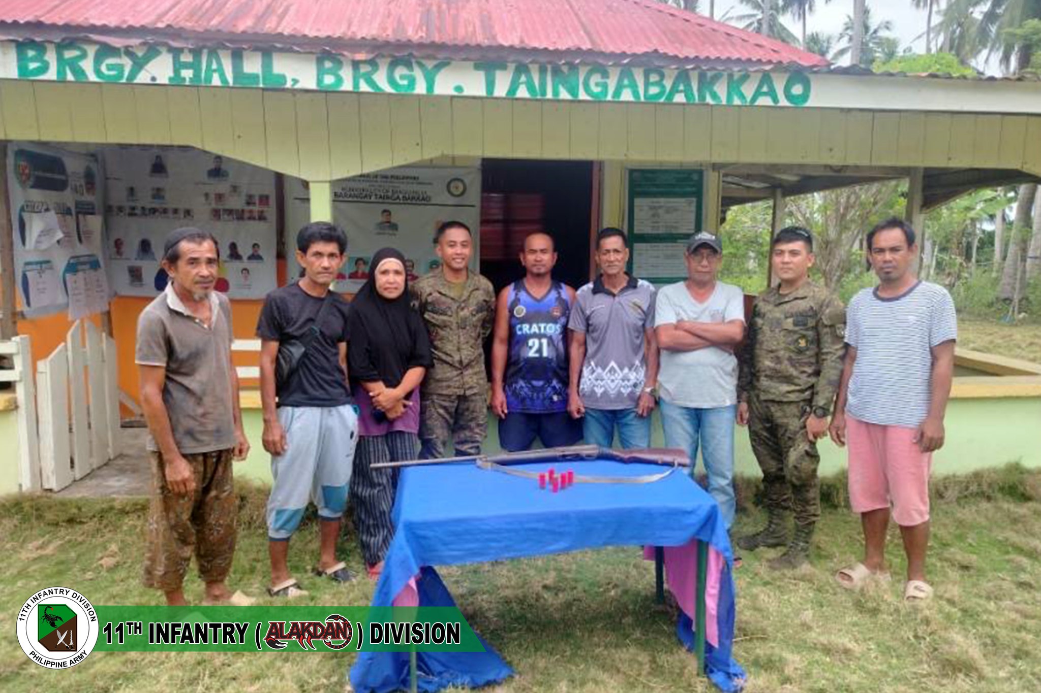 Banguingui Residents Turn In Firearm in Push for Gun-Free Municipality ...
