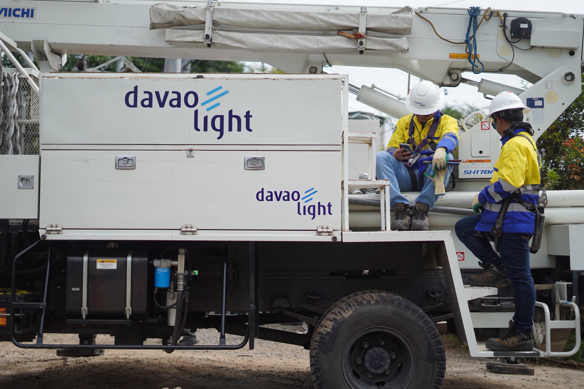 Davao Light Assumes Control of Samal Power Distribution System After ...