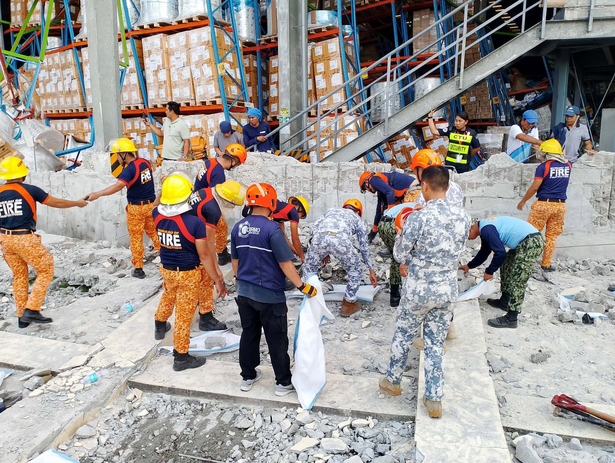 PCG Intensifies Search and Rescue Operations in General Santos After 7. ...