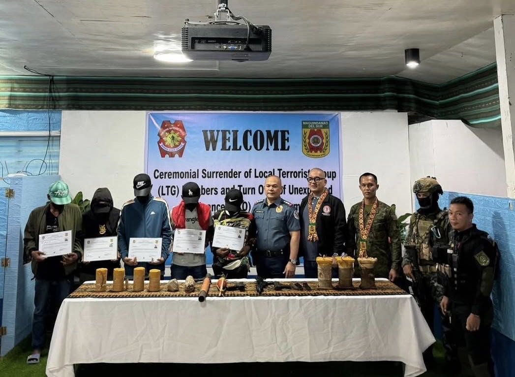 11 Former LTG Members Surrender in Maguindanao Del Sur, Turn Over ...